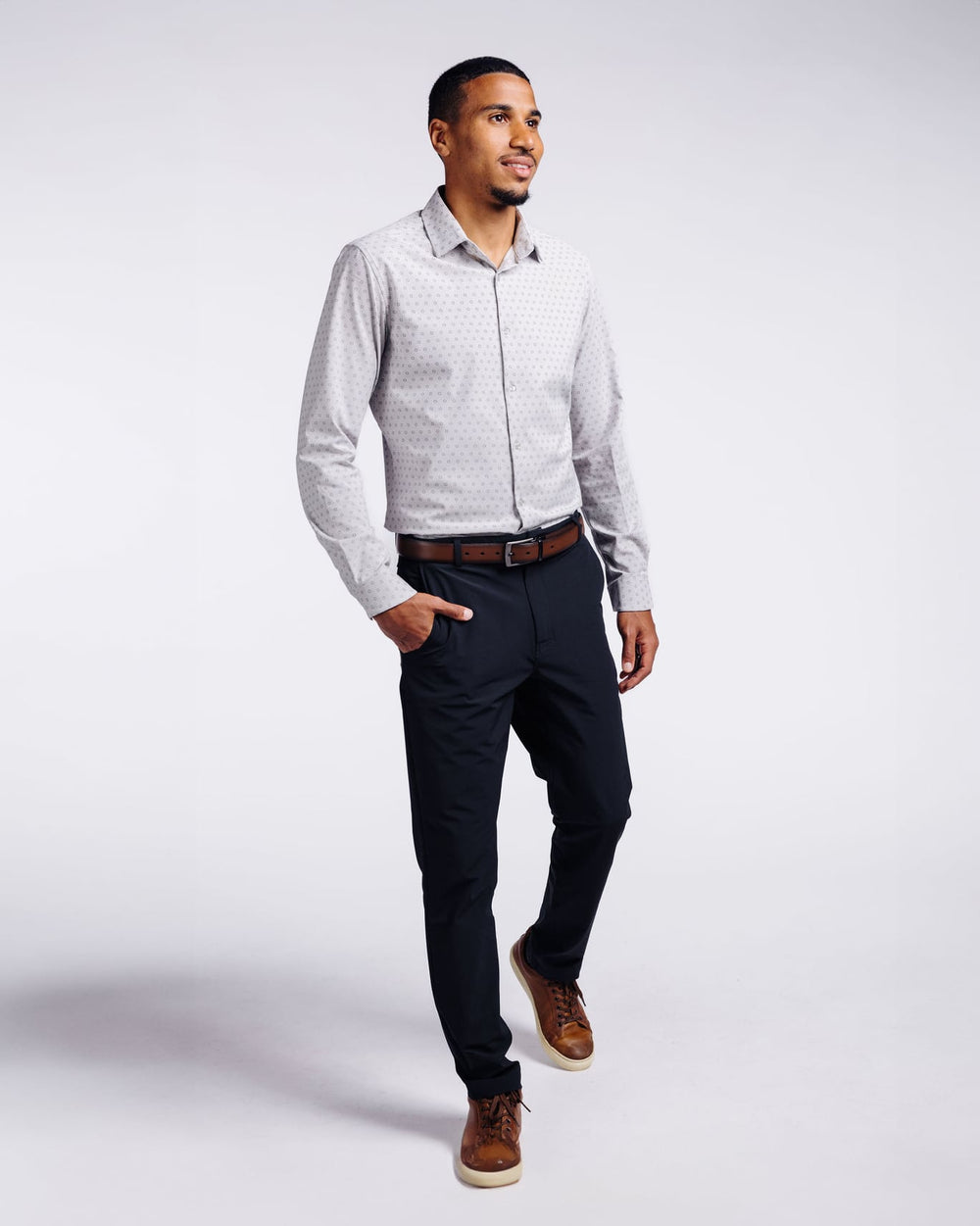 Lightweight Travel Pants for Men: Perfect for One Bag Travel - TEREN